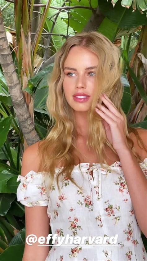 Picture Of Effy Harvard