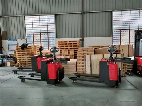 자동 적재 지게차 스태커 컨테이너 핸들러 지게차 유압 수동 지게차 Buy 셀프 로딩 지게차 스태커 구매유압 수동 지게차컨테이너 핸들러 지게차 Product On
