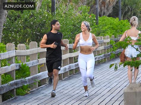 Wilmer Valderrama And Amanda Pacheco Enjoy A Romantic Jog On Miami