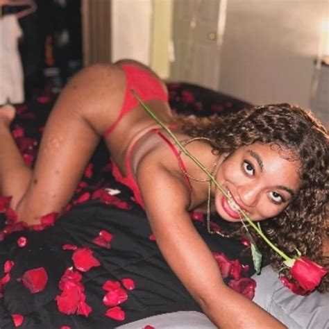 Big Booty Fijii Pornbox Tree House Anal Sex Xhamster