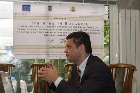 Доцент по икономика се кандидатира за ректор на ПУ Пайсий Хилендарски в Пловдив