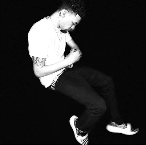 Deandre Hunter Age 25