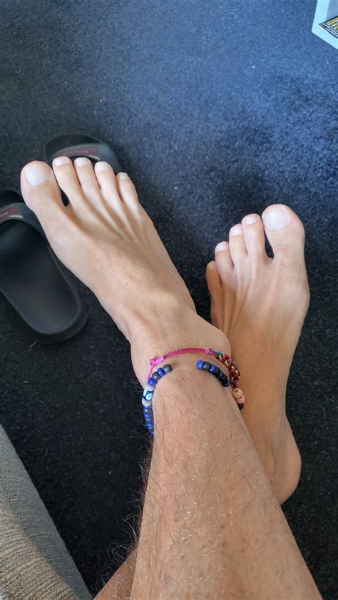 👓🐸speckyfrog👓🐸 On Twitter Throbbing Hard Cock And My Feet Happy Sunday👍