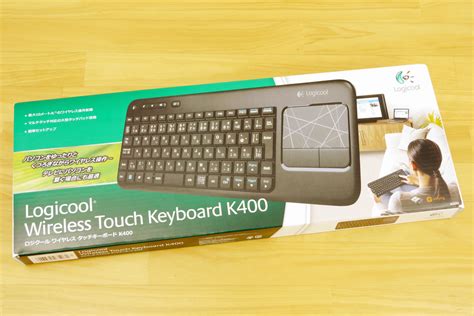 膝上やゴロ寝スタイルで使えるタッチパッド付きでミニサイズのキーボードWireless Touch Keyboard K400 GIGAZINE