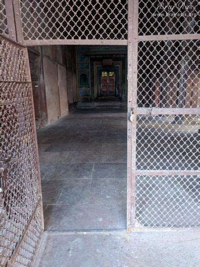Entrance Gate Of Old Radha Vallabh Temple Vrindavan