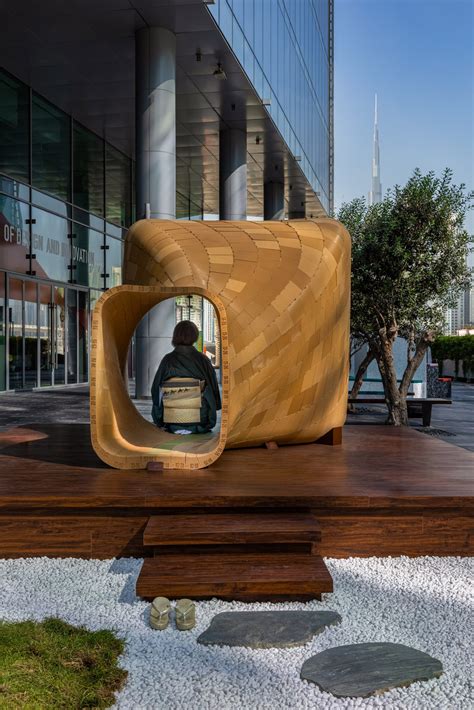 Japanese Joinery And 3d Printed Wood Combine To Form The Warp Pavilion