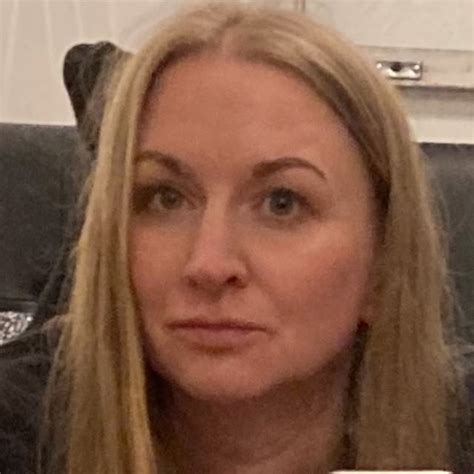 Maija Vivian Viv Mai • Threads Say More