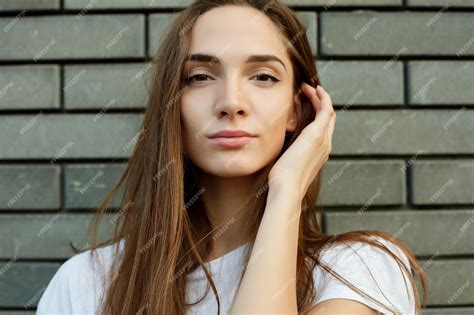 Premium Photo Pretty Girl In A White Tshirt