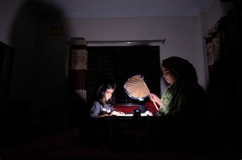 Bangladesh Faces Power Blackout After National Grid Fails Energy News Al Jazeera