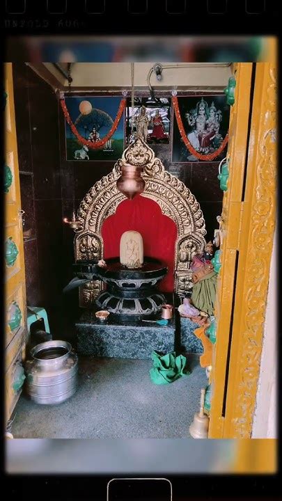 అద్భుతం సింహాచలం లో చందనోత్సవం సందర్భం గా శివ లింగం మీద సింహాద్రి అప్పన్న స్వామి దర్శనం Youtube