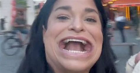 Woman With Worlds Biggest Mouth Shares What She Feeds Her Gape On