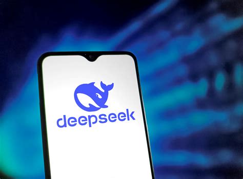 搜论文、学代码多所高校接入的deepseek 满血版”有哪些神奇之处？长江云 湖北网络广播电视台官方网站