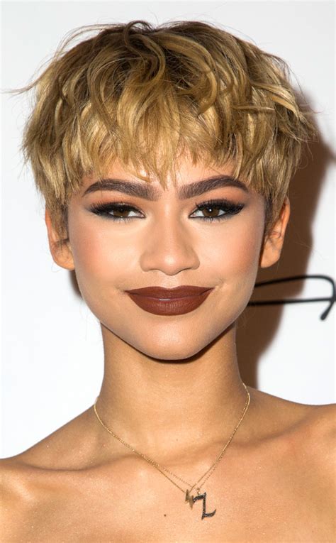 Zendaya Rocks Blond Pixie Cut And Black Strapless Dress At Shoe Collection Launch Event E News