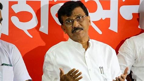 महाराष्ट्र अस्वस्थ ठेवण्याचं काम केलं शिवसेना नेत्याचे संजय राऊत यांना