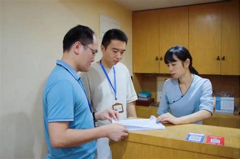 吹响节前“监督哨” 驰而不息纠“四风” 中共泉州市纪律检查委员会 泉州市监察委员会