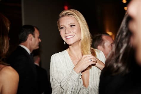 Gwyneth Paltrows Crazy Sex Tips Are The Weirdest Things Youll Read