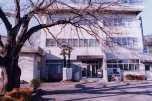 大門図書館 青梅市図書館