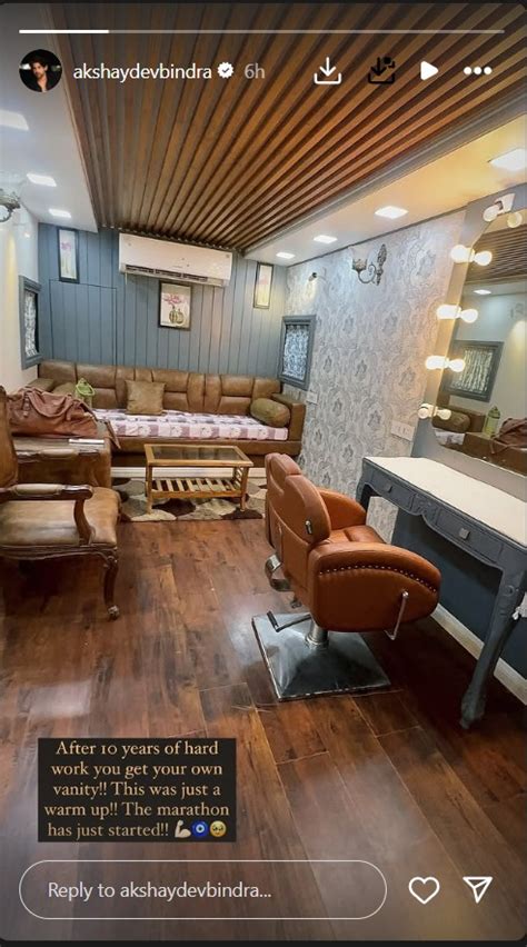 Akshay Bindra Gets His First Own Vanity On The Sets Of Kumkum Bhagya Posts A Happy Pic