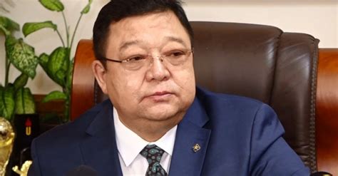 С Эрдэнэ Х Баттулга ба түүний тойрон хүрээлэгчидтэй яриа хэлэлцээ хийгээгүй хийхгүй · Dorgio Mn