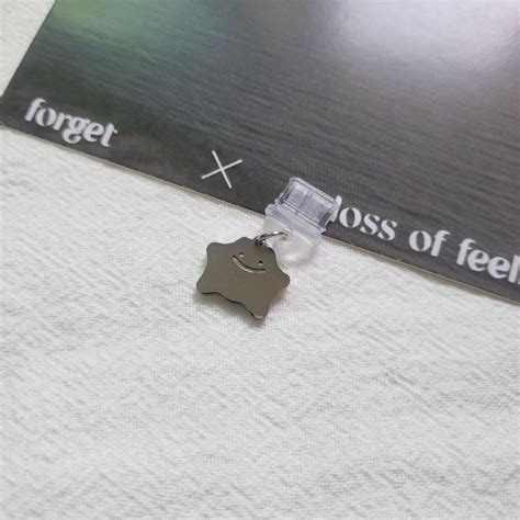 꼬마 유령 폰 충전단자 먼지 보호캡 아이디어스