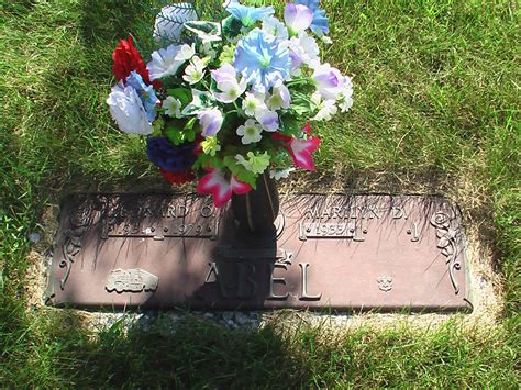 Leonard Orlow Abel 1931 1979 Monumento Find A Grave