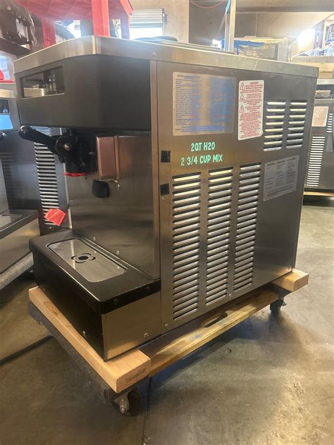 2022 Taylor C152 12 Table Top Soft Serve Machine W Warranty