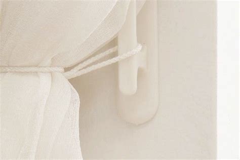 후크걸이·코트랙 화이트 다용도 홀딩 후크 2개입 무타공 걸이 커튼 고리 소품 부착식 슬림 주방 욕실 오늘의집 쇼핑