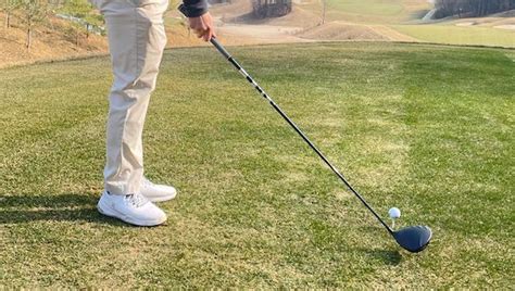 장타를 원하는 골퍼들 주목 비거리 골프화 페인터골프 실사용 후기 리뷰 골프화 추천 발볼 넓은 골프화 비거리 증가 골프화 김캐디 골프 정보