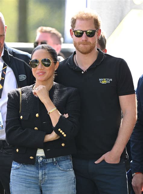 Oprah Winfrey Pokes Fun At Meghan Markle And Prince Harrys Sussex Last