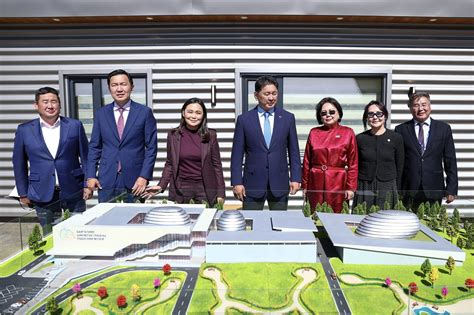 Vip76 Mn БАЙГАЛИЙН ШИНЖЛЭХ УХААНЫ ҮНДЭСНИЙ МУЗЕЙН ГОЛ СУУРЬ НЬ ҮЗЭГЧ БАЙНА