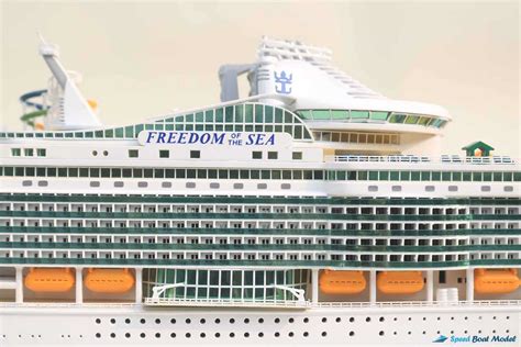 Freedom Of The Seas Cruise Ship Model Boat For Sales