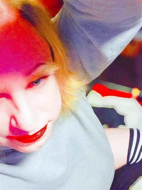 Saturday Greetings R NonBinary