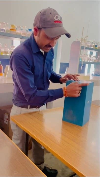 Number Of Faces Edges And Vertices In A Cuboid Cuboid Shape 3 D Figure Youtube