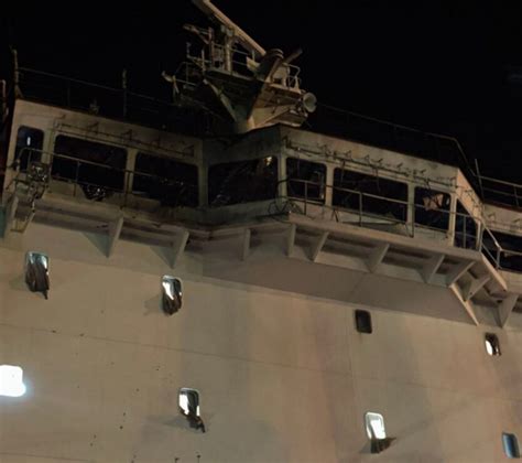 РФ ударила ракетой по судну Либерии в Одесской области есть погибший и