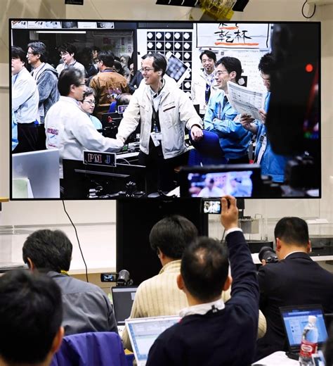 Japan Space Probe Drops Explosive On Asteroid To Make Crater Cbc News