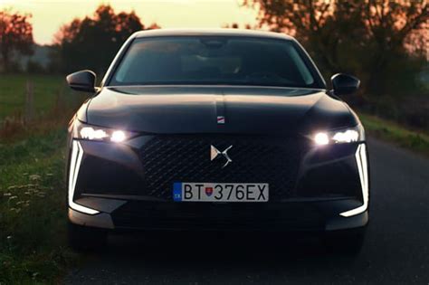 TEST DS Performance Line s výbornou konfiguráciou Podkapotou sk