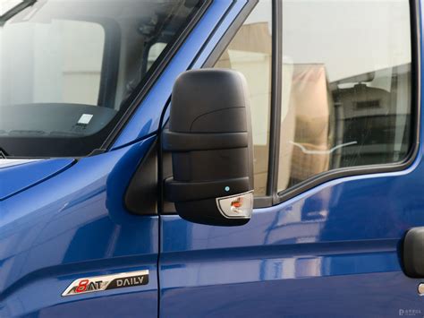 依维柯欧胜外观实拍高清大图 依维柯欧胜 2021款 超瑞 3 0t国六 自动挡 短轴低顶 手动门第28张图片大全 太平洋汽车