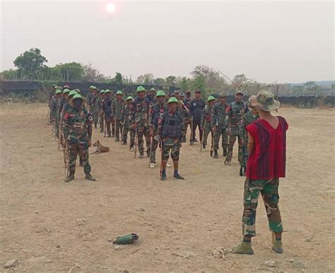 မုံရွာနှင့်ချောင်းဦးတွင် ဧပြီလအတွင်းတိုက်ခိုက်မှုစစ်သား ၂၃ဦးသေဆုံးဟုဆို Bur Mizzima Com