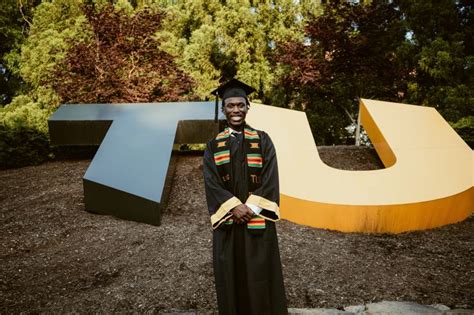 Onose Inyinbor On Linkedin Graduate Graduation Computerscience Compsci Softwareengineering
