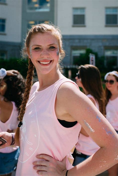 Pretty R Redheadbeauties