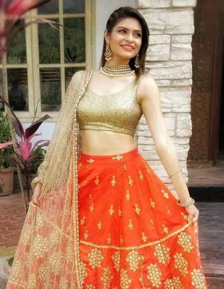 Neha Kaul Top 20 Hot Pics And Photo