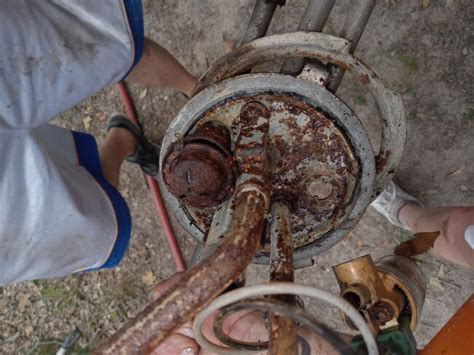 Diagram Or Schematic That Shows Where Each Wire Goes Through The