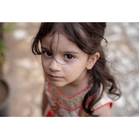 چشمانش آرامش زندگی من است و بودنش قوت قلبم ماءشاالله Herat