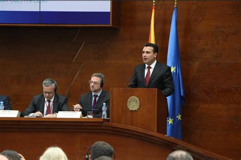 Премиерот Заев на РОС РОТ семинарот во Собранието на Република Македонија Продолжуваме да