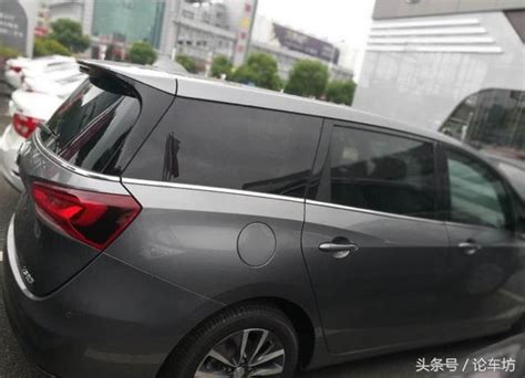 今天去別克4s店看到全新mpv Gl6，6座車，13t3缸，空間還是很大 每日頭條