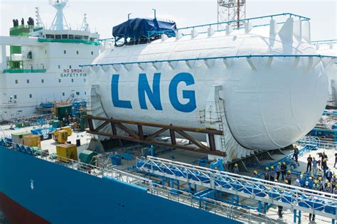 10대 기계기술 선정된 Lng연료추진선용 저장탱크