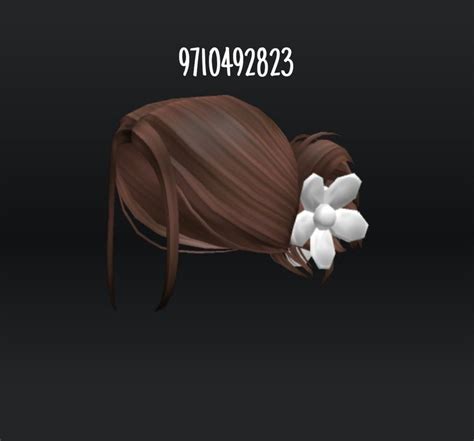 Épinglé Par Brynn Giese Sur Bloxburg Stuff Shabiller Idee Coupe Cheveux Long Cheveux Attachés