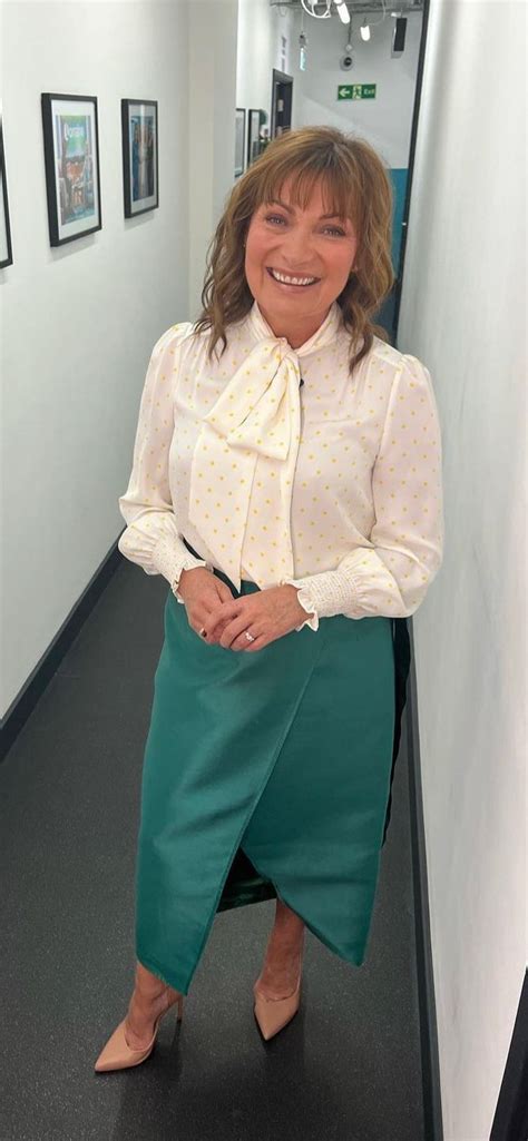 Lorraine Kelly Stuns In £39 Slinky Satin Skirt And The Highest Heels Hello