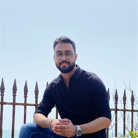 Ansh Laroia Linkedin