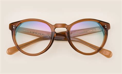 Best Glasses For Triangular Faces 2024 Banton Frameworks
